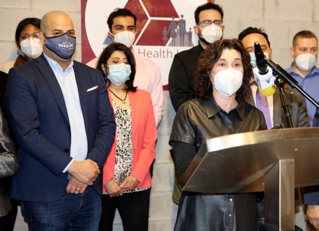 Alderman Debra Silverstein Promises Timely Vaccination To Thousands Via ...