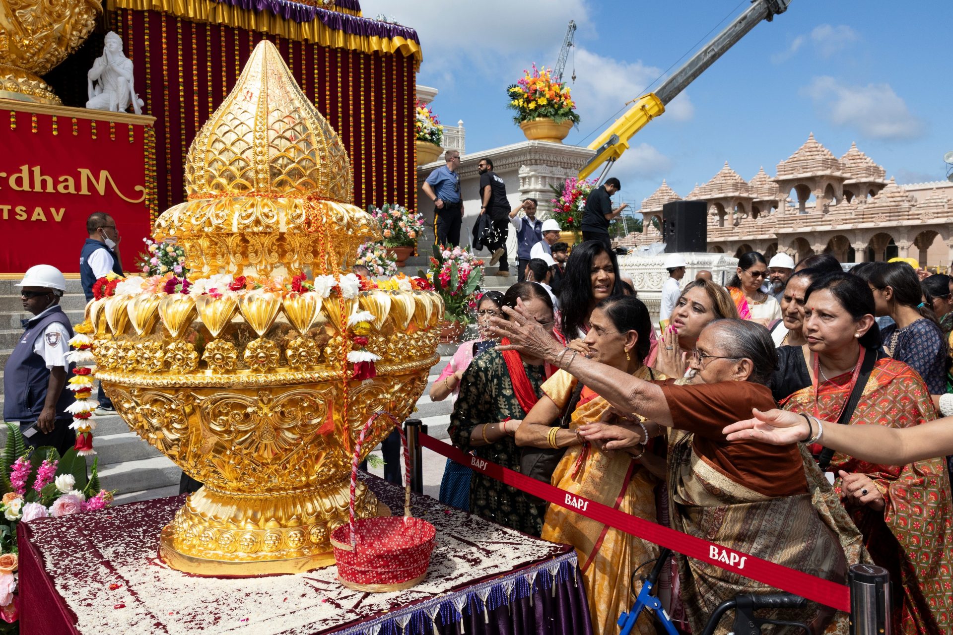 Historic Kalash Pujan Marks Pinnacle Moment For BAPS Swaminarayan ...